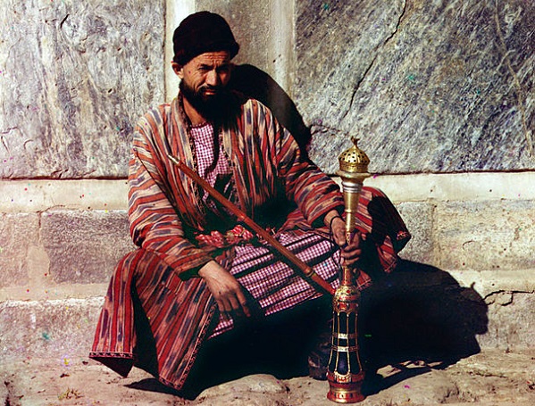 Cos’è un narghilè? - Attualissimo.it Scienza